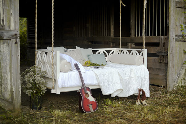 Bayview Hanging Bed | Scout & Nimble