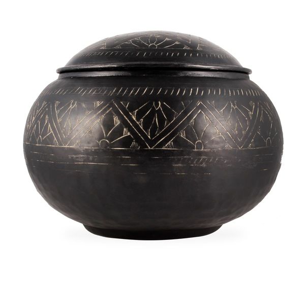 Somali Statue | Scout & Nimble